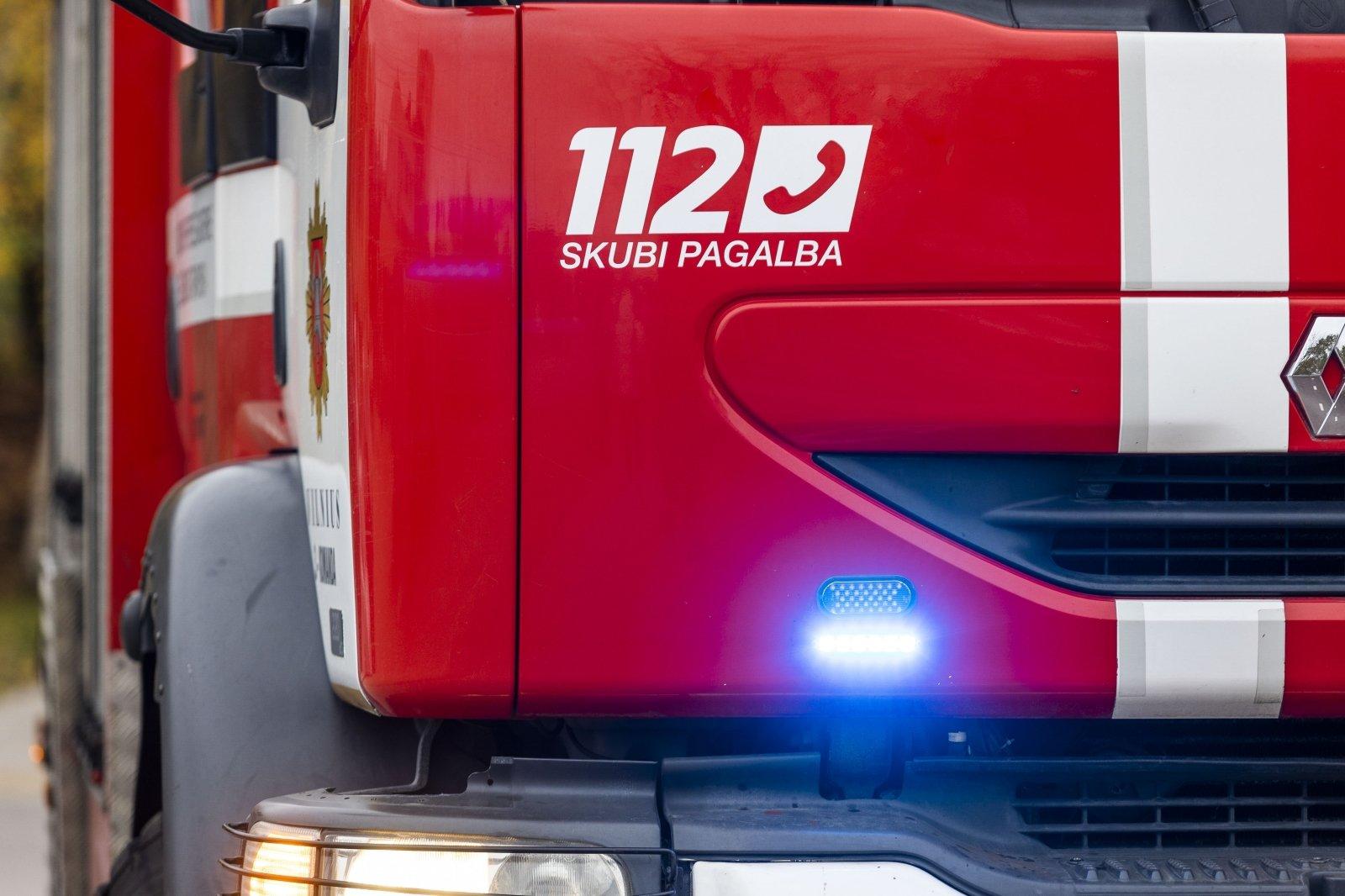 gaisrai | Dainavos žodis